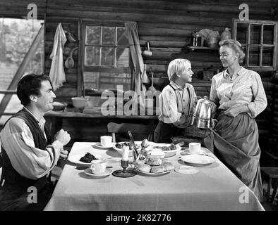 THE YEARLING 1946 MGM film with Jane Wyman and Gregory Peck Stock Photo ...