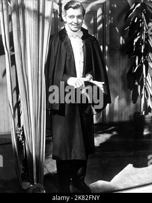 CLARK GABLE as Rhett Butler in GONE WITH THE WIND 1939 director VICTOR ...