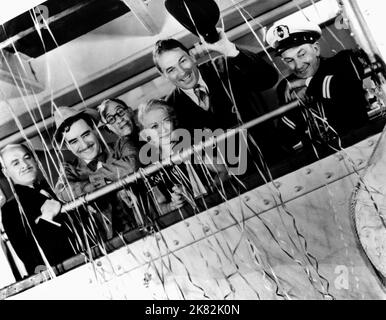 CLAUDE GILLINGWATER, JOHN GILBERT, WYNNE GIBSON, VICTOR MSLAGLEN, LEON ...