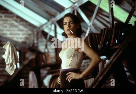 Nicolette Krebitz Film: All The Queen'S Men (USA/DE/AT 2001) Characters ...