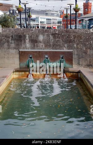 Water feature, Mermaid Quay. Cardiff Bay. October 2022. cym Stock Photo ...