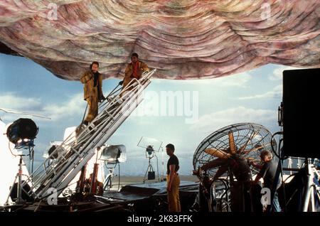 DAVID DUCHOVNY, ORLANDO JONES, EVOLUTION, 2001 Stock Photo - Alamy