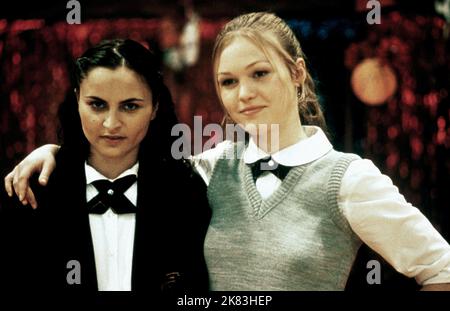 JULIA STILES, O (OTHELLO), 2001 Stock Photo - Alamy