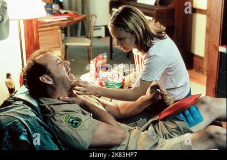 OSMOSIS JONES, Elena Franklin, Bill Murray, 2001 Stock Photo - Alamy