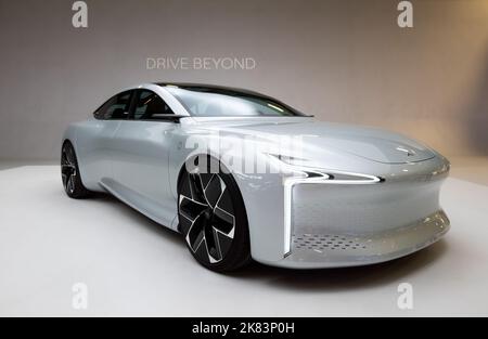 Hopium Machina hydrogen-powered sedan car at the Paris Motor Show ...