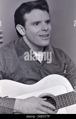 DEL SHANNON (1934-1990) American singer in November 1964. Photo:Tony ...