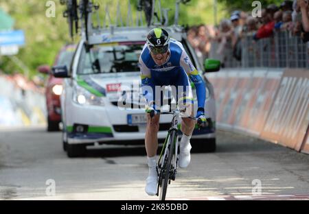 Pieter Weening (Ned) Orica-GreenEdge comes 24th. Giro D'Italia 2013 ...