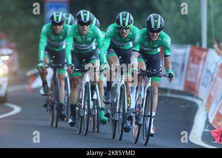 Caja Rural Team Time Trial on the first day of racing - Hugh Carthy ...