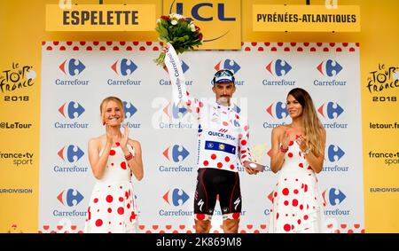 Julian Alaphilippe retains the mountain category lead Stock Photo - Alamy