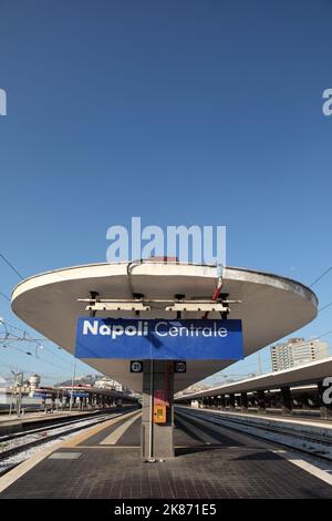 Napoli Centrale railway station, Naples Central Station, with its ...