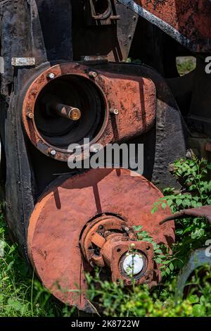 Component parts of a steam locomotive Stock Photo - Alamy