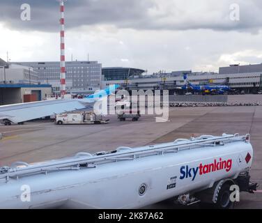 Tank truck with kerosene, Sky Tanking, Kerosene shortage, refuel ...