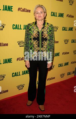 LOS ANGELES - OCT 21: Sue Dunlap at the Call Jane Premiere at the ...