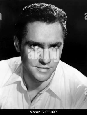 RICHARD TODD ACTOR (1957 Stock Photo - Alamy