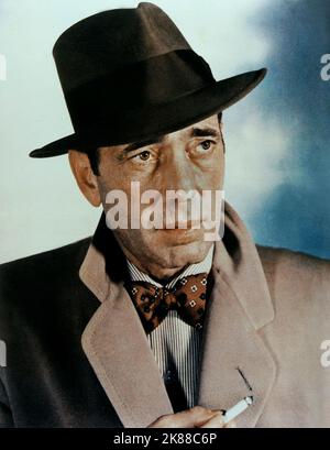 Portrait of a smoking Humphrey Bogart in "Dead Reckoning" by Joe ...
