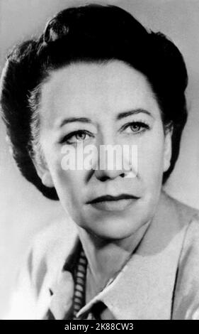 Flora Robson Actress 01 May 1949 **WARNING** This Photograph is for ...