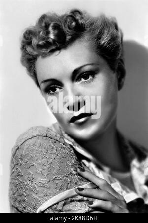 Annabella Actress 01 May 1938 **WARNING** This Photograph is for ...