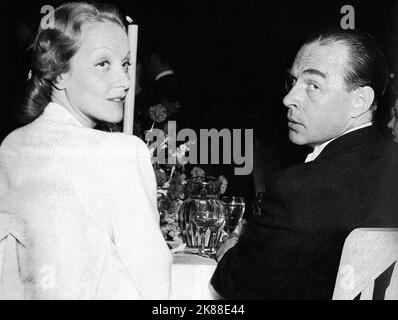 From left to right: the actress Maria Schell, the actor Maximilian ...