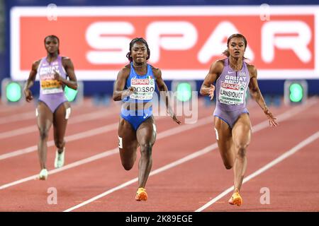 Zaynab Dosso (Italy), Imani-Lara Lansiquot (Great Britain). 100m Women ...