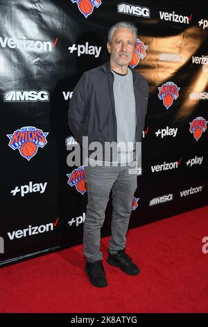 Jon Stewart attends the Verizon +play Red Carpet at Madison Square ...