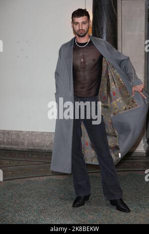 Alex Vang attends Mithridate Spring/Summer 2023 runway show at ...