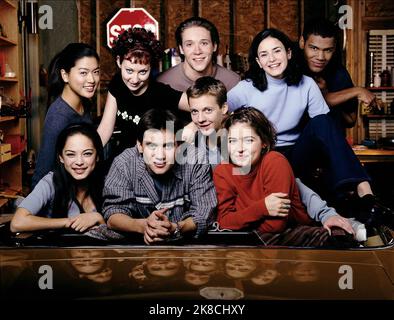 EDGEMONT, Kristin Kreuk, Dominic Zamprogna, 2001. TM & Copyright (c ...