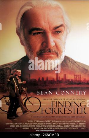 FINDING FORRESTER SEAN CONNERY, ROB BROWN Date: 2000 Stock Photo - Alamy