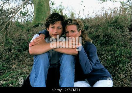 Garrett Strommen & Kim Basinger Film: I Dreamed Of Africa (USA 2000 ...