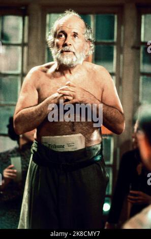 Ian Holm Film: Joe Gould'S Secret (2000) Characters: Joe Gould Director ...