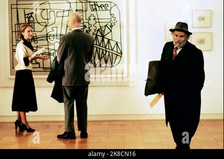 Ian Holm Film: Joe Gould'S Secret (2000) Characters: Joe Gould Director ...