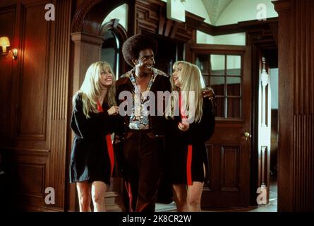 Tim Meadows Film: The Ladies Man (2000) Characters: Leon Phelps ...