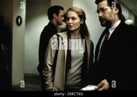 Miranda Otto Film: What Lies Beneath (USA 2000) Characters: Mary Feur ...