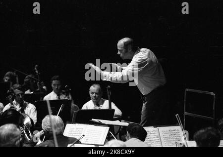 Dutch conductor Bernard Haitink, rehearsing the Amsterdam Concertgebouw ...