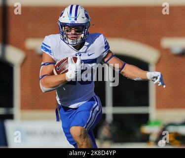 Brigham Young Cougars defensive back Hayden Livingston (28) gives the ...