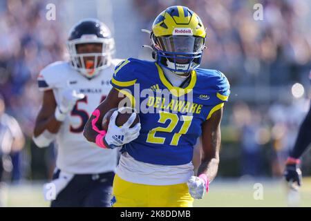 Delaware running back Marcus Yarns runs the 40-yard dash at the NFL ...
