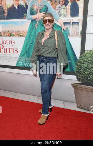 October 23, 2022: VICTORIA REES attends the Sydney Premiere of 'Mrs ...