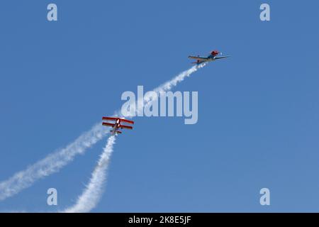Biplane demonstration flight, airshow, Mirabel, Province of Quebec ...
