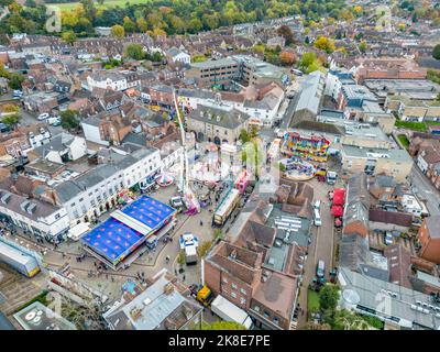 Warwick, UK. 22nd Oct, 2022. Warwick town centre is filled with fun ...