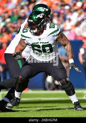New York Jets center Connor McGovern (60) lines up across from the ...