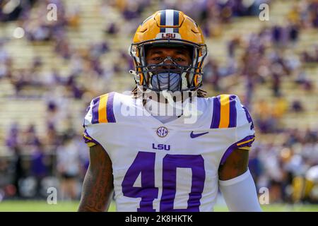October 22, 2022: LSU's Harold Perkins Jr. (40) heads to the sideline ...
