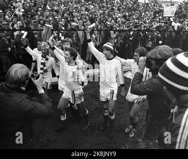 Oslo 19761024 Football, NM, cup final Fire Sogndal 2-1, Ullevaal ...