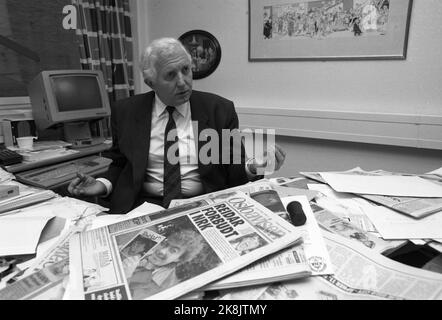 Oslo 19881104 The Oslo newspaper goes in after only four months of ...