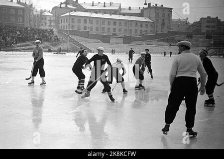 Oslo 19490213 international match in Bandy Norway / Finland at Bislett ...