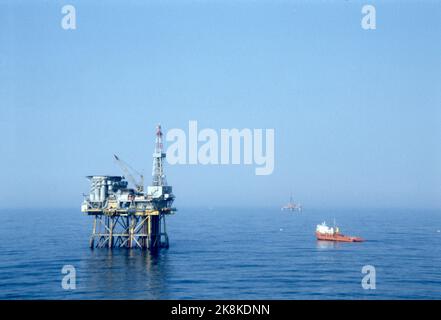 North Sea 19780508: The Frigg field. Oil fields. Working life. Oil ...