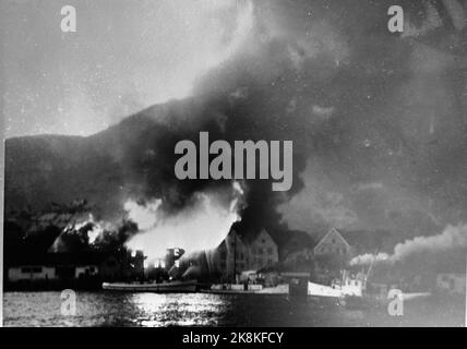 Bergen 19550705. Fire at German bridge in Bergen. The pier in Bergen is ...