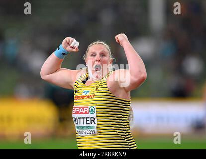 jubilation Julia RITTER (GER/ 6th place) Women's final shot put on ...