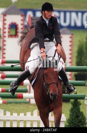 Lier 19980626: Princess Märtha Louise at riding event in Lier. Smiling ...
