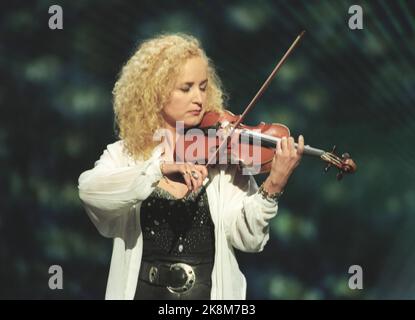 Dublin 19950513. Melody Grand Prix, the international final. Norwegian ...