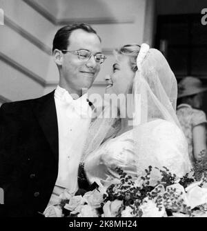 Søgne August 22, 1959. Great booth in Søgne when the fishmonger's ...