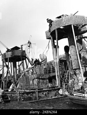 Drøbak; The Danube prison ship that was lowered during the war by the ...
